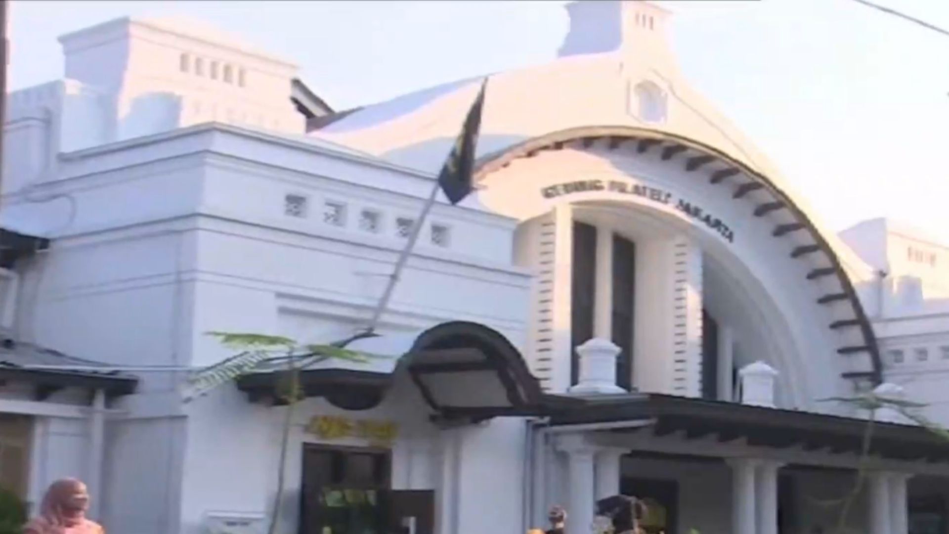 Pos Bloc, Wajah Baru Gedung Filateli Milik Pos Indonesia Pasar Baru ...